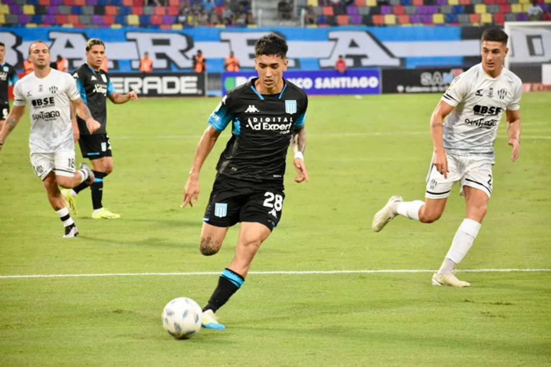 Con un hat-trick de Martínez, Racing liquidó a Central Córdoba - La ...